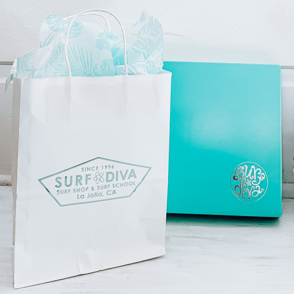 FREE Gift Wrapping – Surf Diva Surf Shop